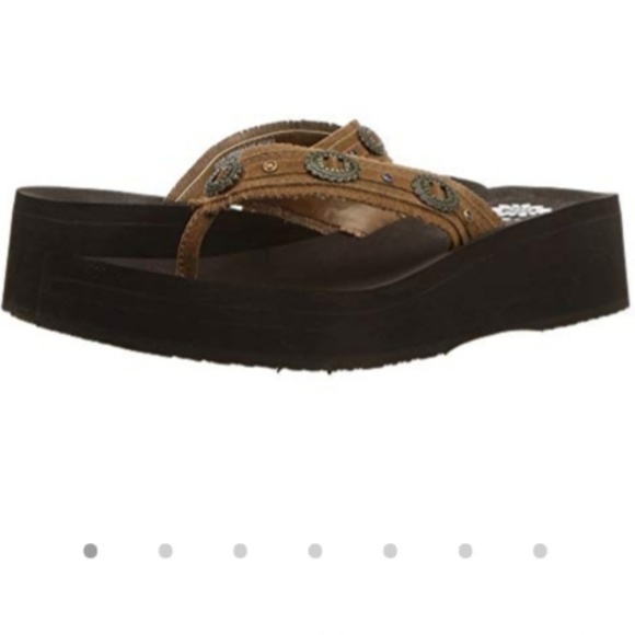 Yellow Box | Shoes | Yellow Box Sandals | Poshmark